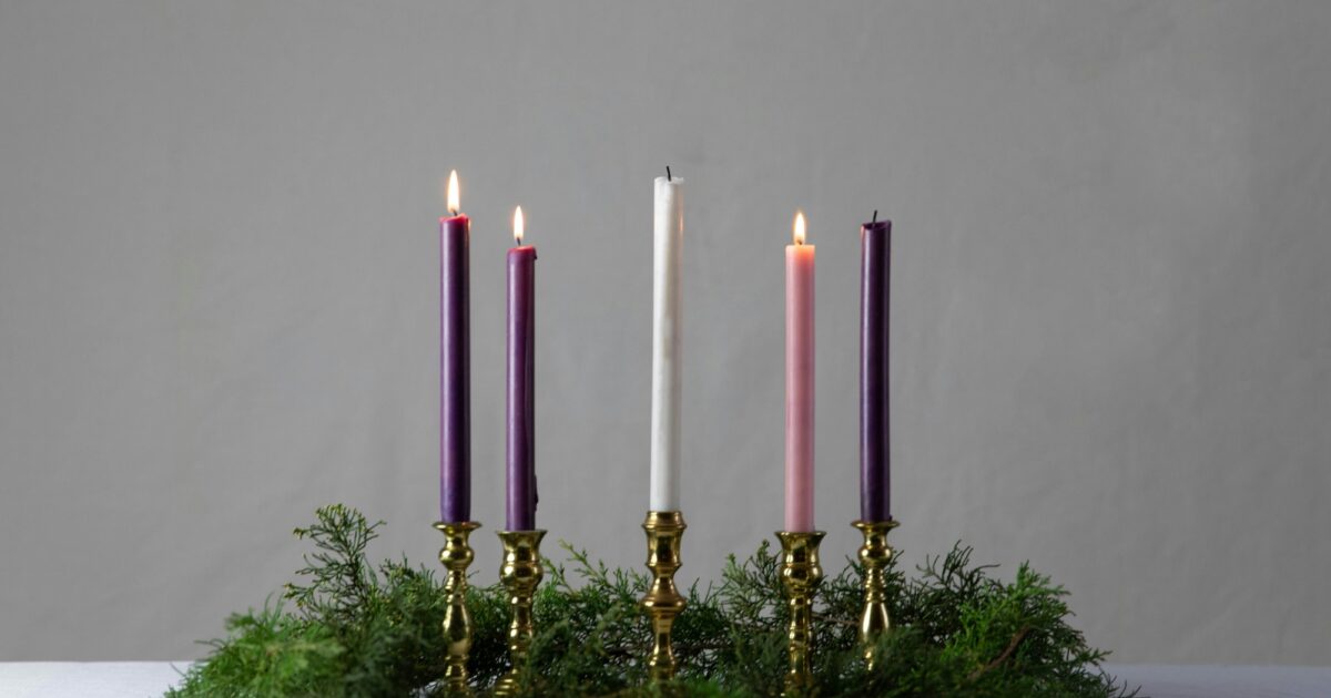 Friday Devotions – The Christ Candle | Pizza Ranch